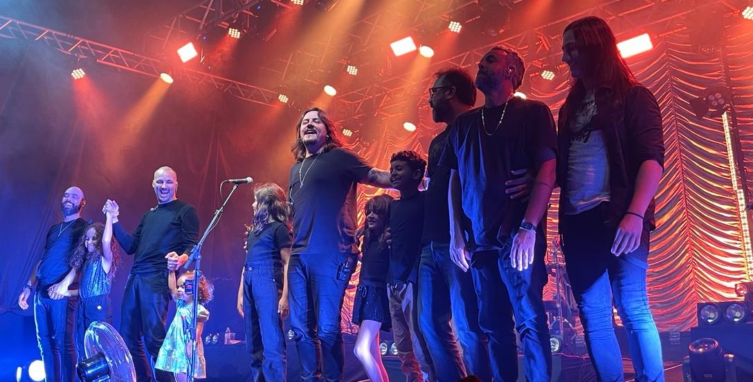 Dino toma conta do Castelli, se emociona e tem noite inesquecível ‘em ...